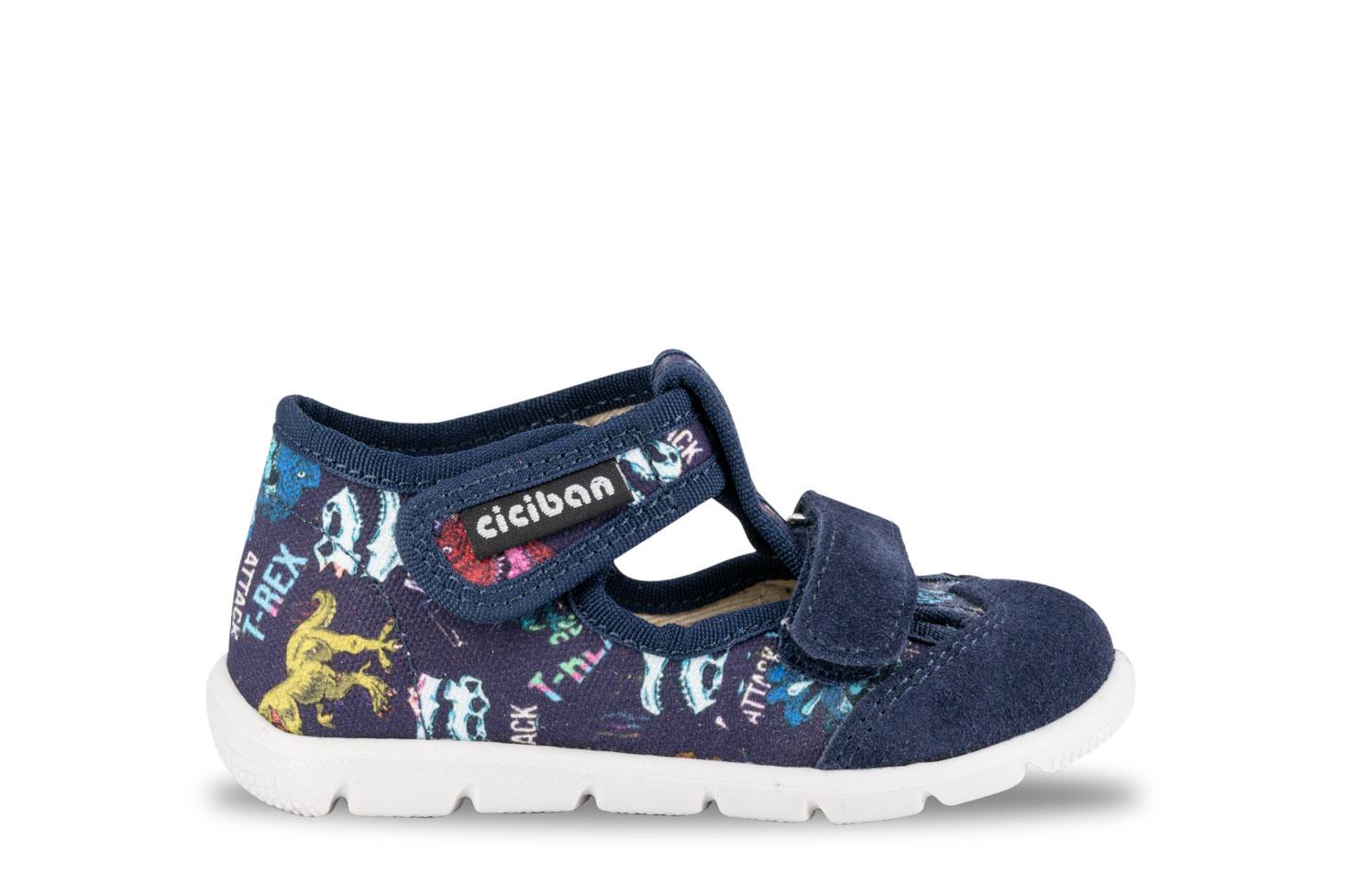 Mehki bombažni otroški copati - šolski copati | Ciciban webshop