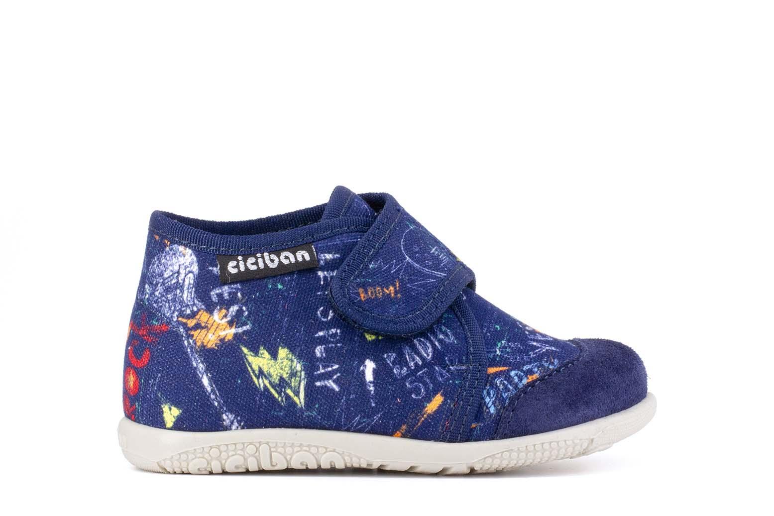 Mehki bombažni otroški copati - šolski copati | Ciciban webshop